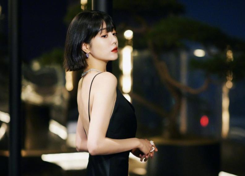 What and who?Partner Li Xirui starred in the sweet pet drama, actually relying on acting and ...