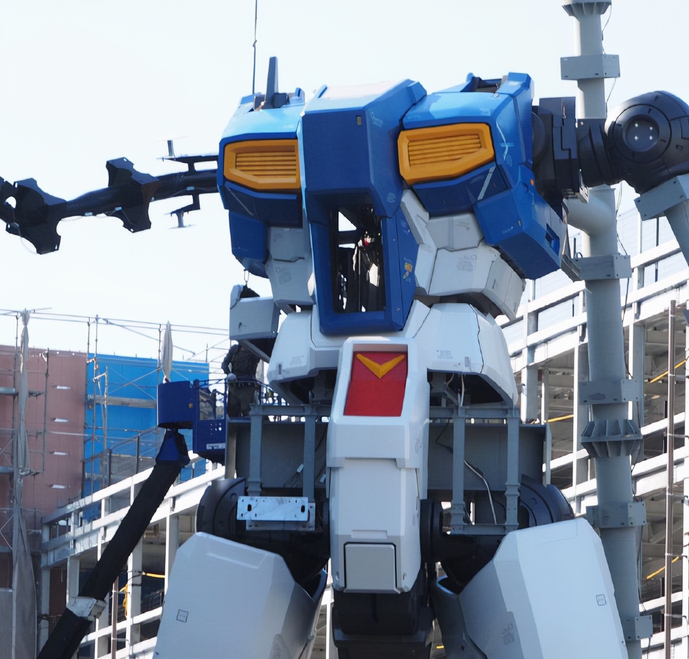 The progress of the Mobile Suit Bull Gundam Statue has been updated ...