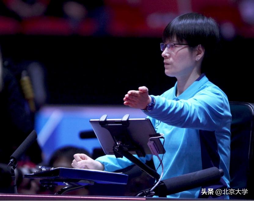 From Peking University, she is serving as a referee in Tokyo! - iMedia