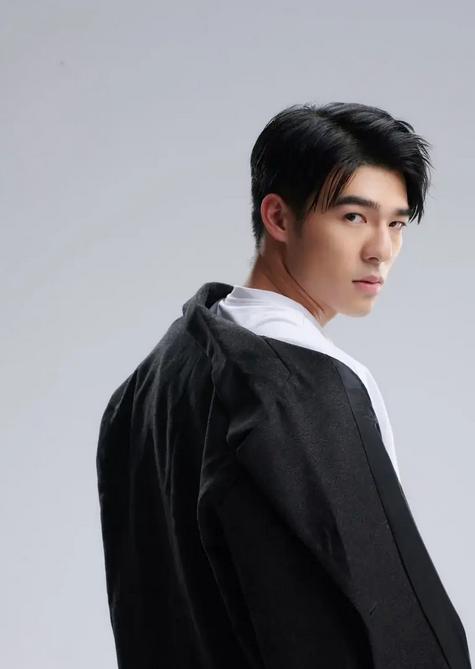 Ou Di's ex-wife, Zheng Yuncan, gets a new relationship after 3 months ...