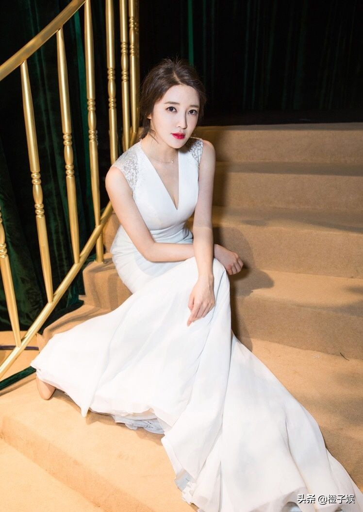 Zhang Xuan: Beautiful Pictures - iNEWS