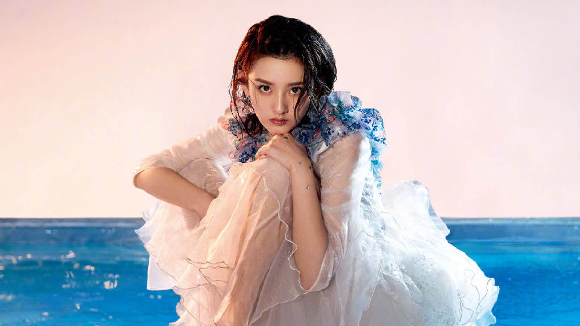 Little gossip: Ju Jingyi, Lin Yun, Renmin, Ouyang, Nana, He Jiong, Zeng Shunxi, Song Zuer, Jin ...