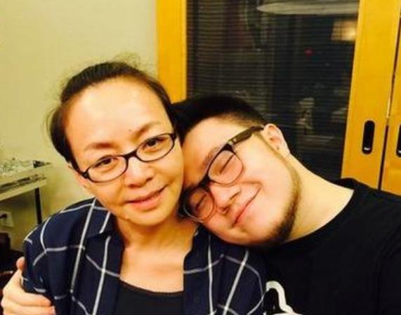 Different life with the father: all the sons of Ying Da, how to be ...