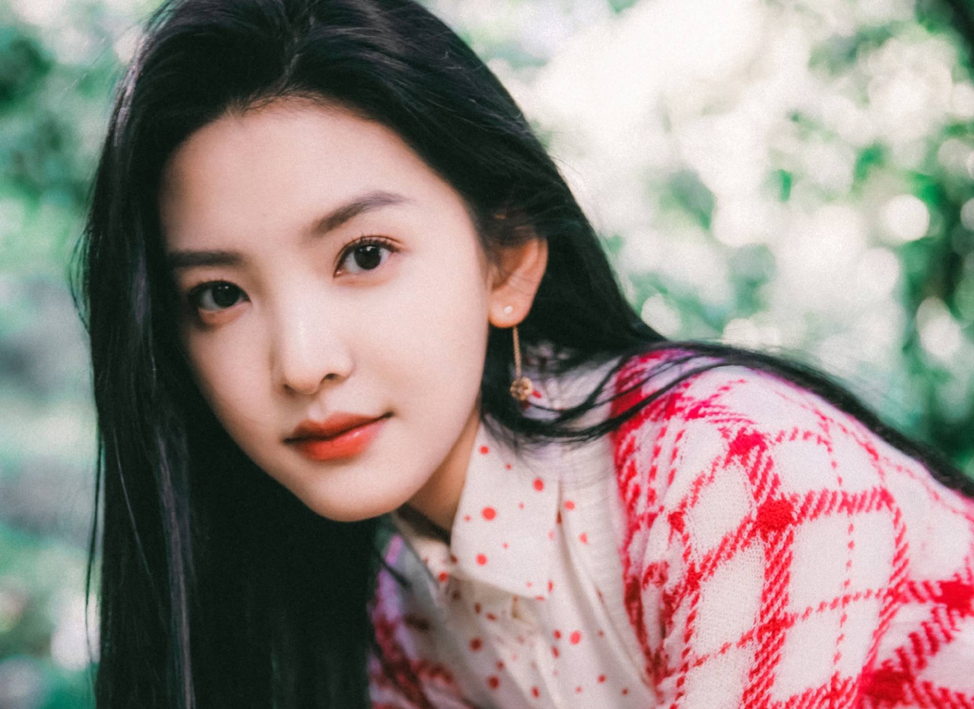 "Your Wedding" is not good-looking, but Zhang Ruonan, born in 1996 ...