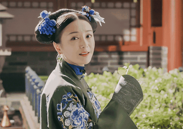 Those distressing characters ~ Fu Cha Rong Yin - iMedia