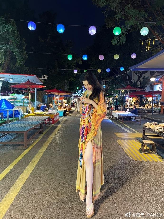 Filming of Ge Tian's new play in Xishuangbanna started, and the filming ...