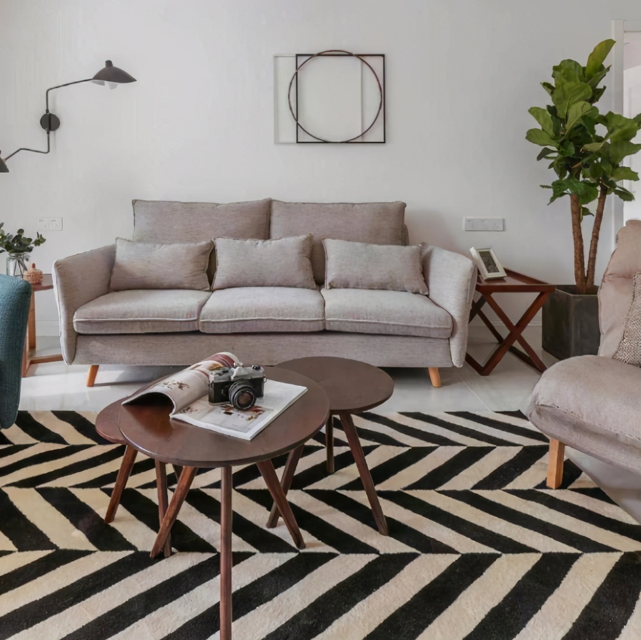 The whole house of 96 square meters is white, and it saves 115,000 ...