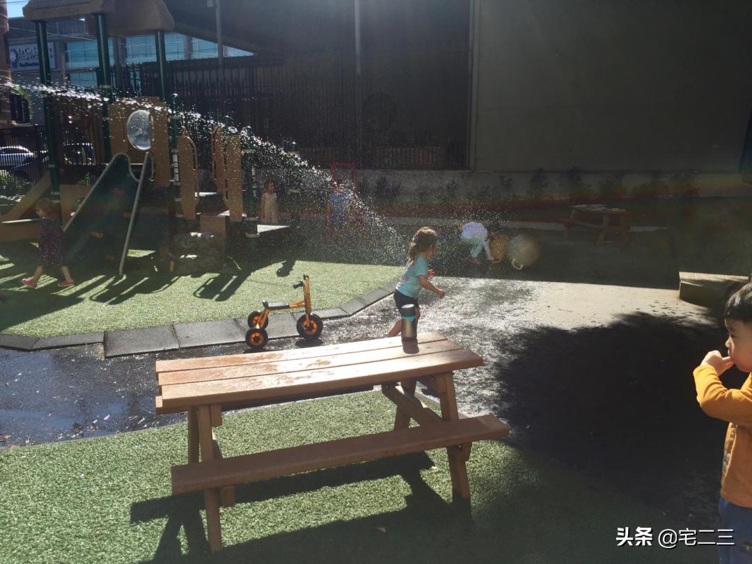 PUPUPULA：從「去兒童化」到可持續設計，做能使用一輩子的家具 - 資訊咖