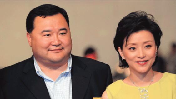 CCTV host Yang Lan: The first marriage failed, the second marriage ...