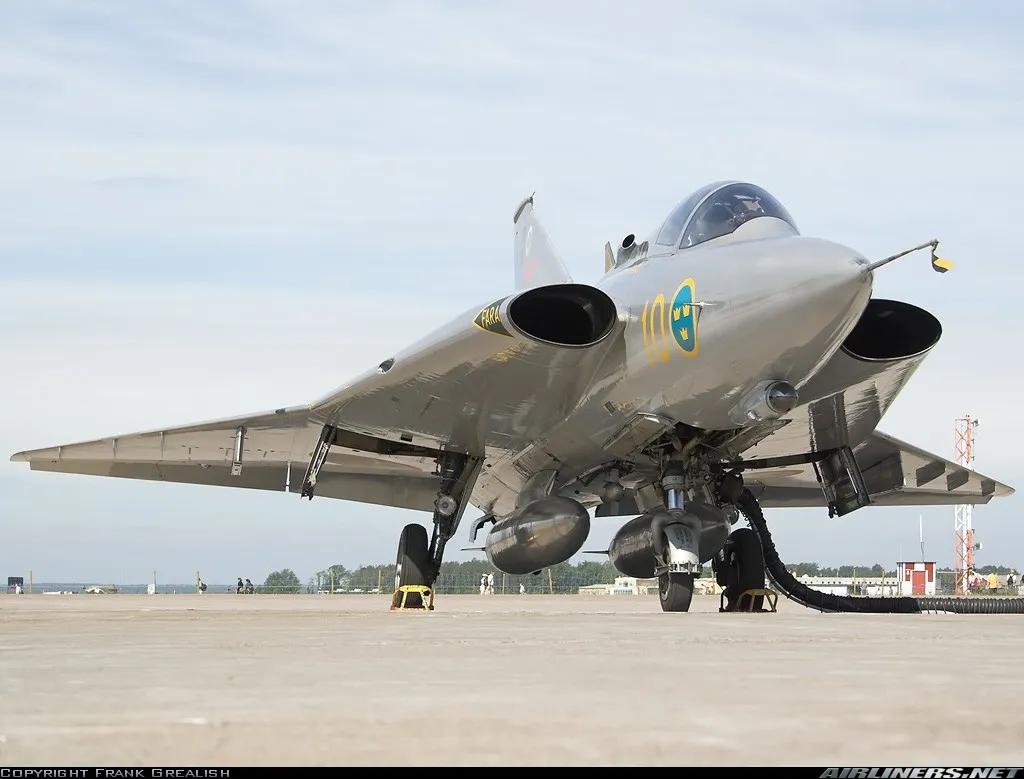 "Saab" fighter series atlas-Saab-35 "Dragon" (66 pictures) - iNEWS