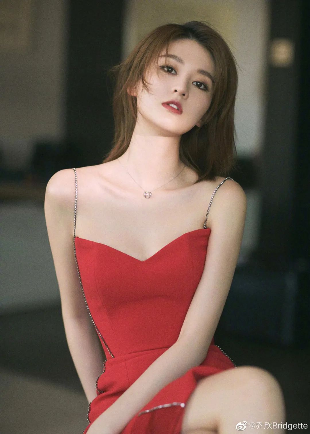 Guan Xiaotong, Xu Weizhou, Huang Jingyu, Zhao Liying, Yang Mi, Qiao Xin, Sister Jiuyi - iNEWS