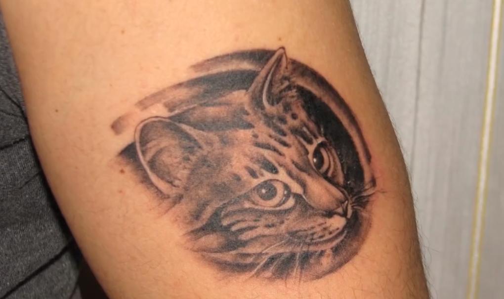 9 kinds of gangster tattoos, teardrop tattoo means jail time, clover is ...