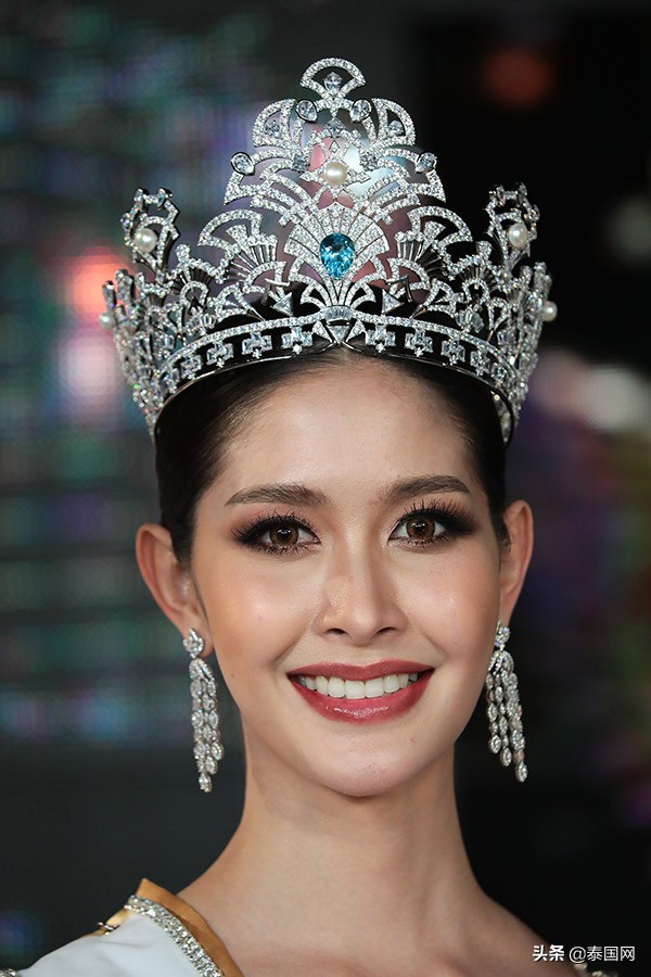 The most inspirational transgender in Thailand! It took 3 years to ...