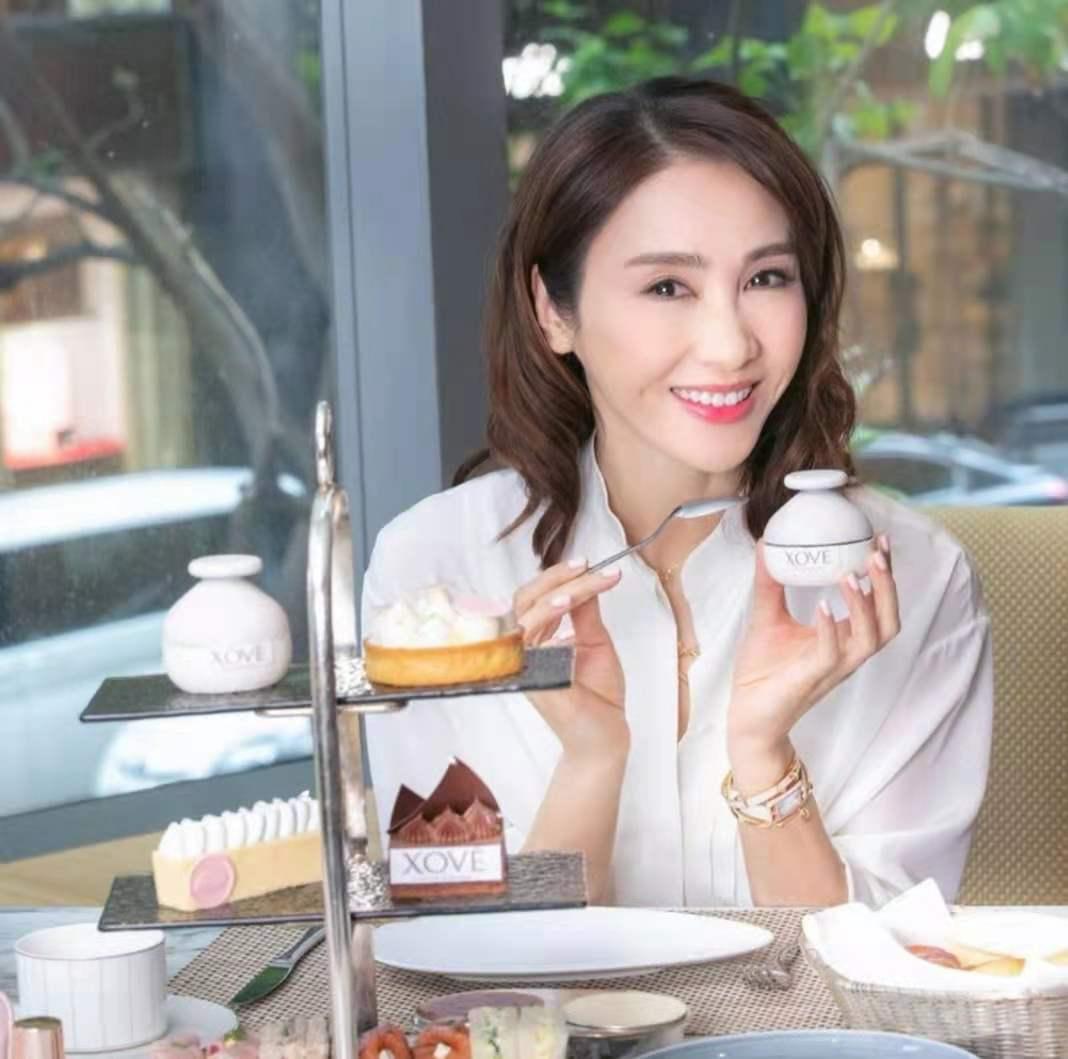 Gigi Lai!TVB goddess Xiaohua Kwong Jieying Xiaolu sexy punching photos, sweet smile wins praise ...