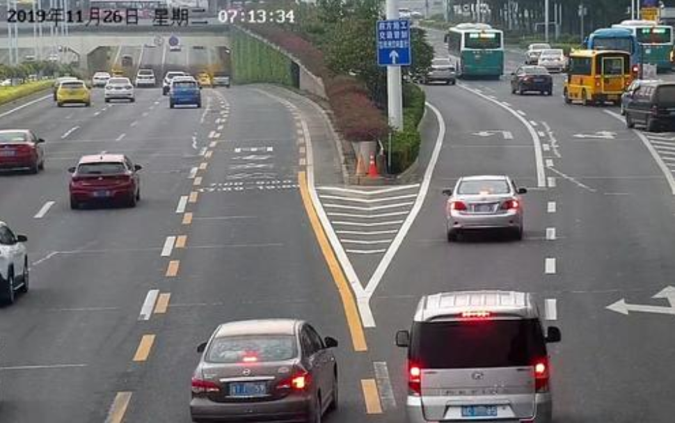 Will I be fined if I accidentally press the diversion line at the high ...