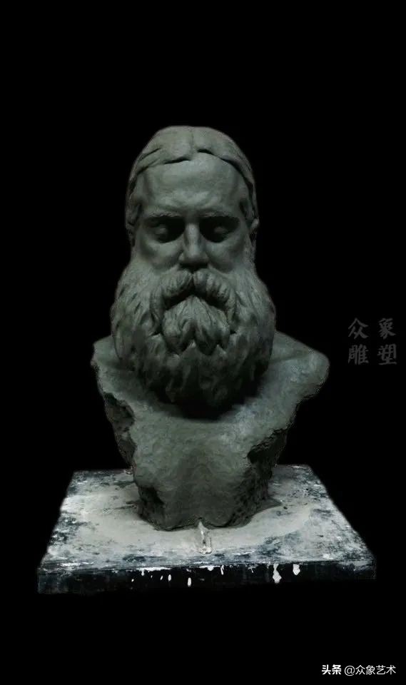 Thor Larsen figure sculpture - iNEWS