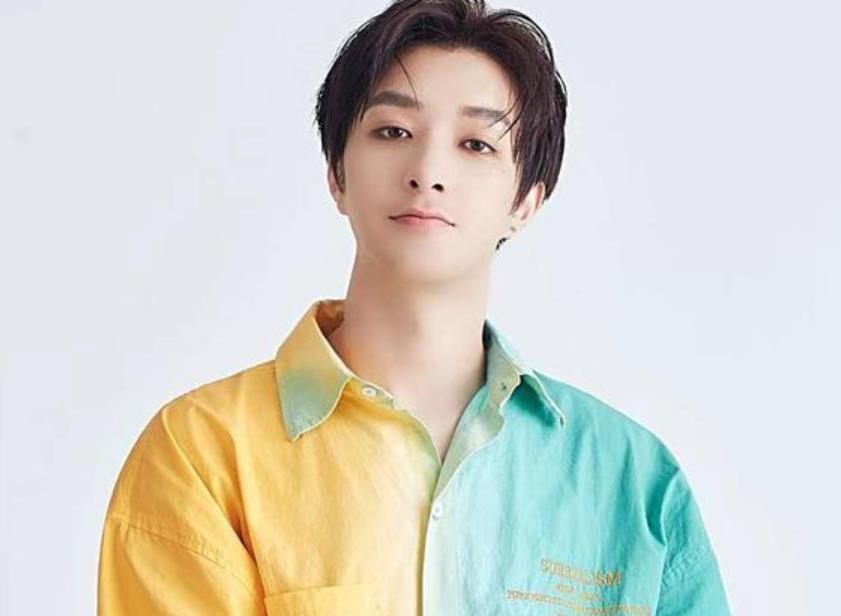 Actor Zuo Qibo appeared at the airport and was humiliated by passers-by ...