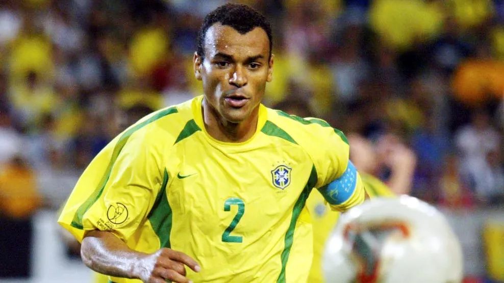 Cafu hopes Mourinho will achieve his goal of "defensive artist" and ...