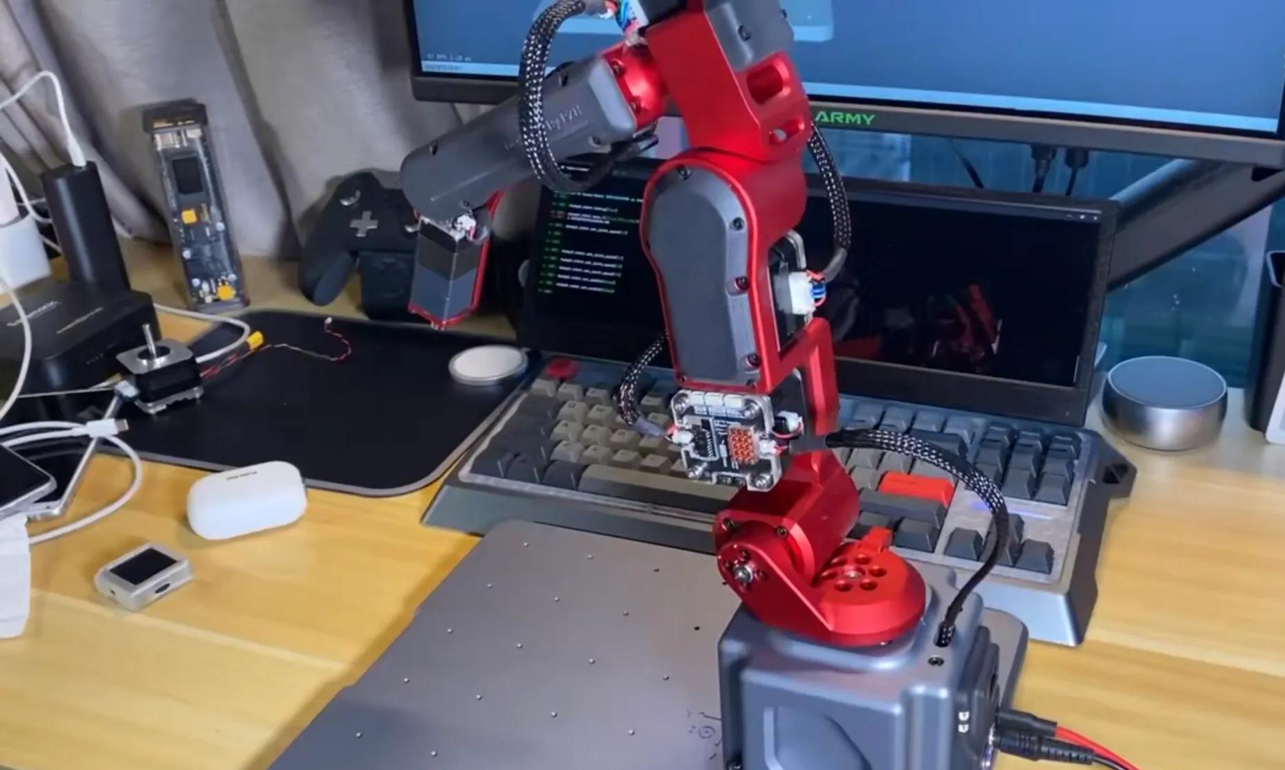 HUAWEI genius boy——Peng Zhihui - iNEWS