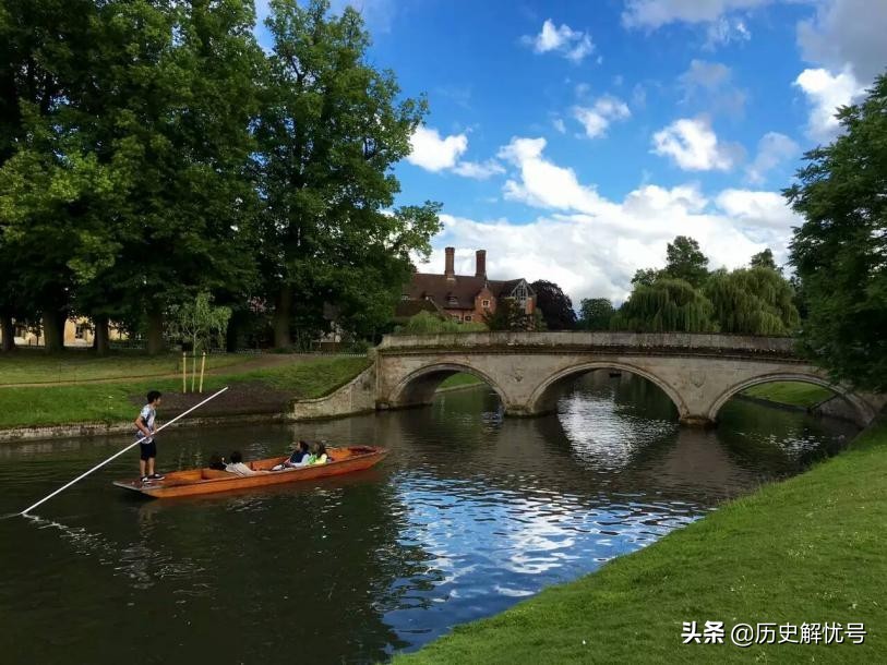 The master changed Xu Zhimo's "Farewell to Cambridge" into an archaic ...