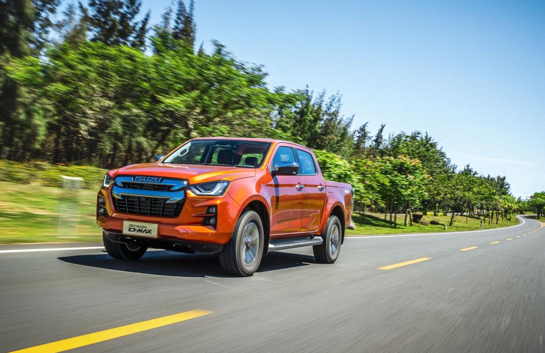 Jason Statham, the new D-MAX pickup from Jiangxi Isuzu, is handsome ...