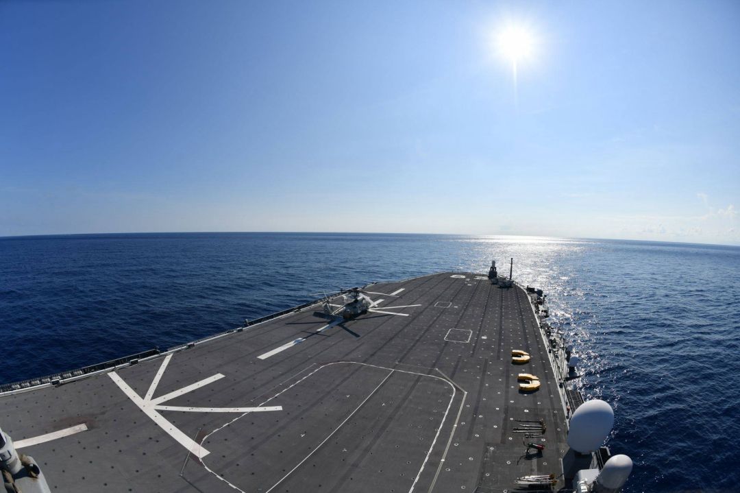 Is diving from an aircraft carrier dangerous? It feels like diving from ...