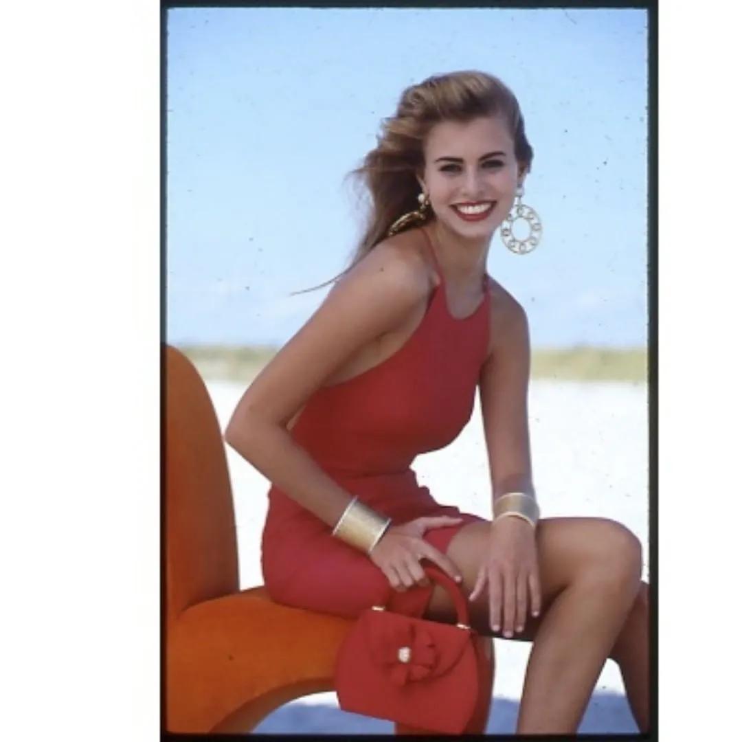 Supermodels are not smirking?Come see the supermodel Niki Taylor with a ...