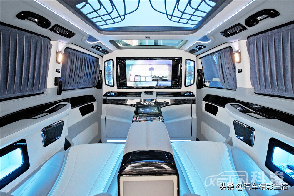 Mercedes-Benz V260 modification, Maybach starry sky ceiling light ...