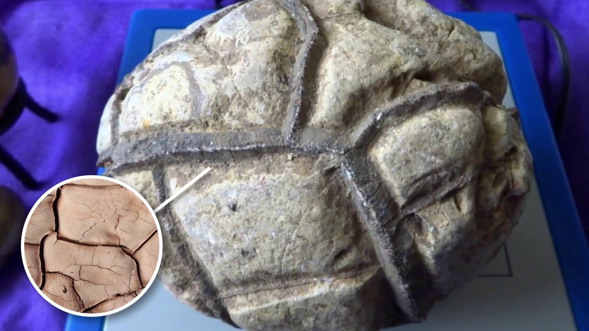A smart phone buried for two thousand years is unearthed, a strange new ...