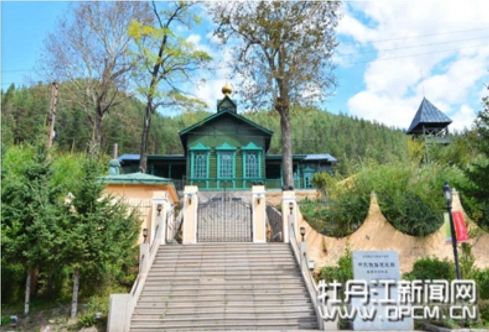 See the tourism project to view the beautiful scenery of the hometown ...