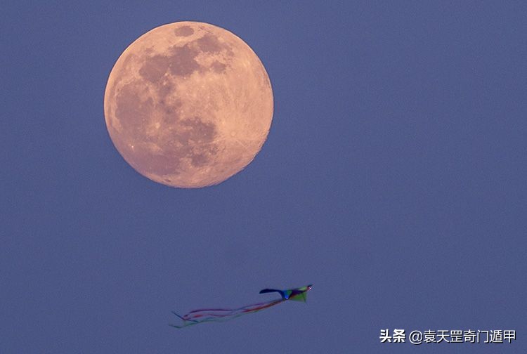 The Soft Zhaoque of Hakka Ci Poems · Discussing the Disc - iMedia