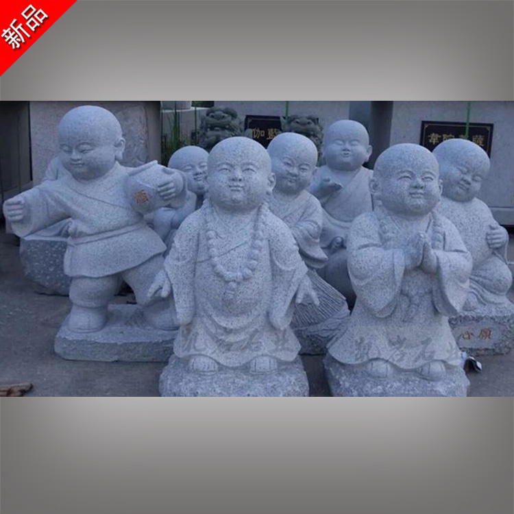 Stone carving little novice monk - iNEWS