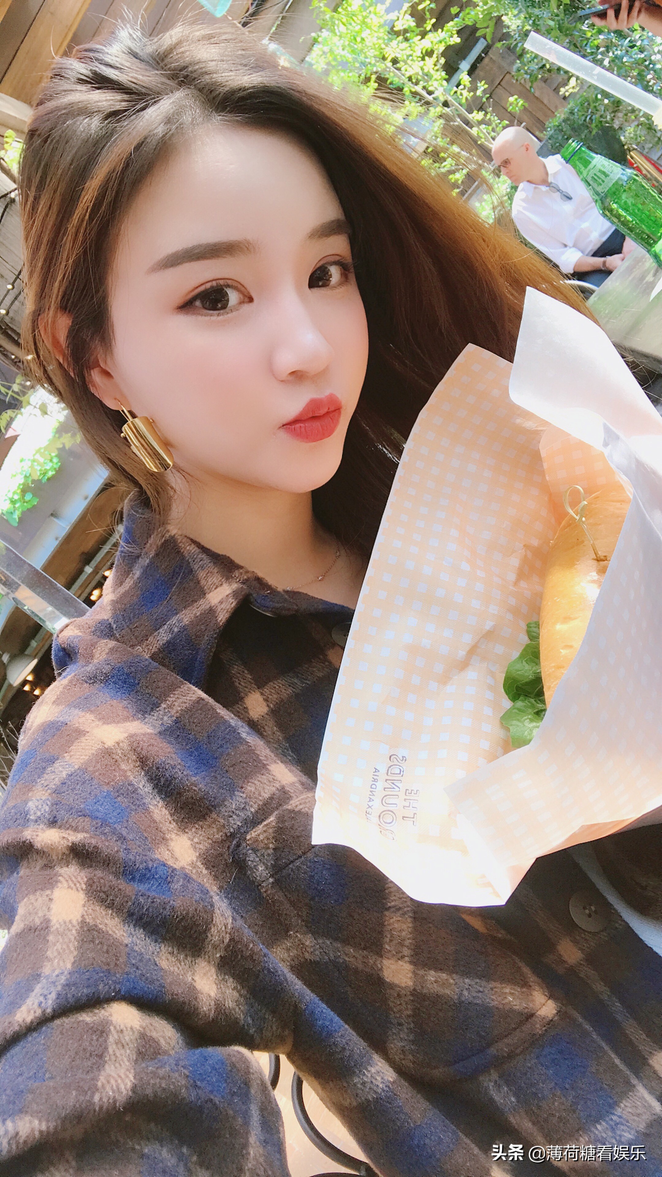 Top Internet celebrities Sydney and Lin Shanshan fined over 90 million ...