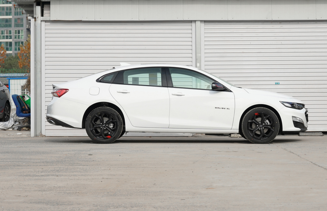 The price of Malibu XL drops 38,000, 1.5T+9AT, all leather seats, Sagitar stand aside - iNEWS