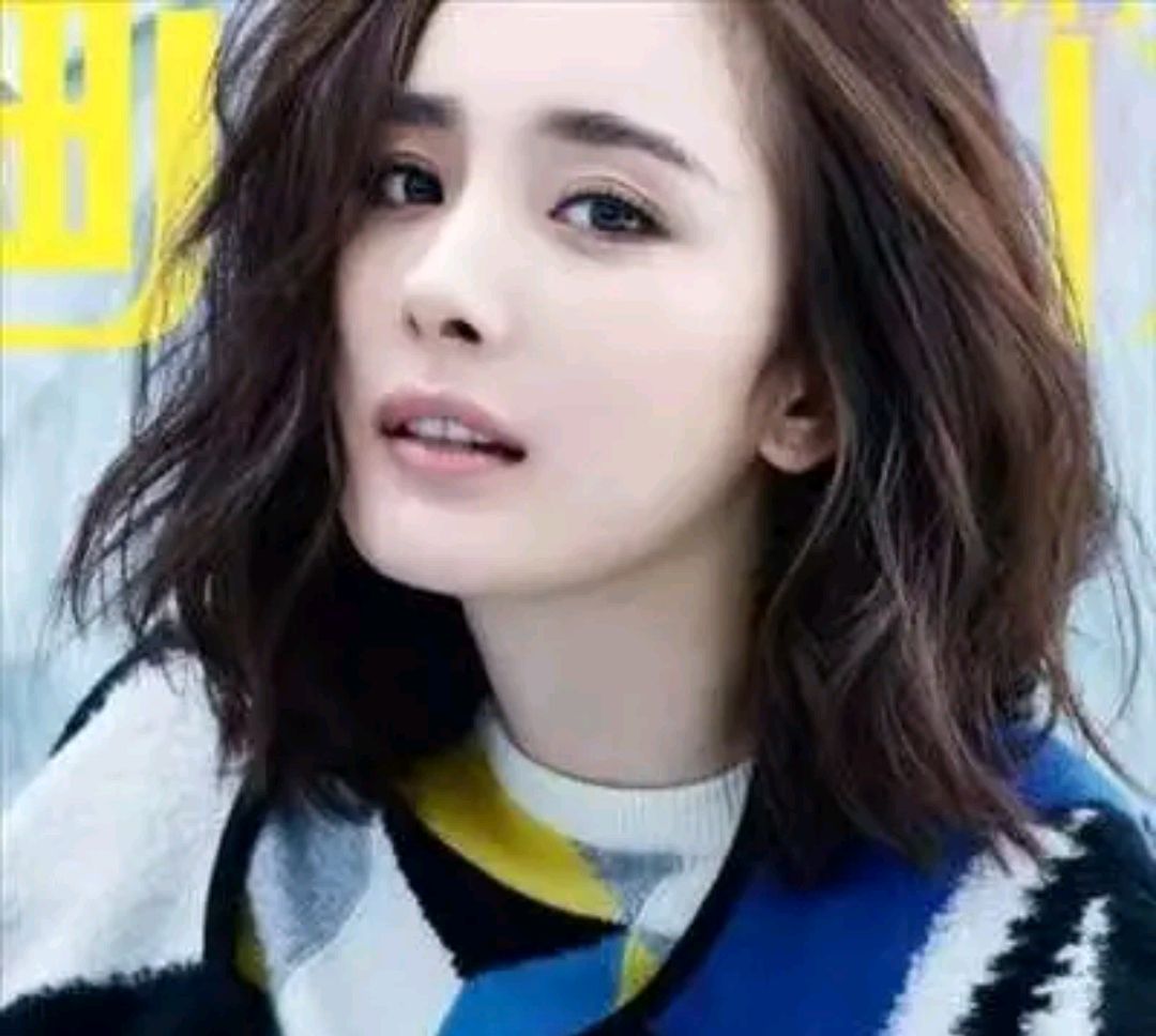 It is said that 34-year-old Yang Mi's face collapsed? The aging ...