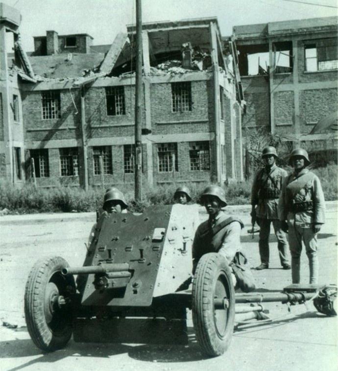 在抗日戰場上，中國軍隊用蘇制的M1930 37mm戰防炮暴打日軍坦克 - 頭條匯