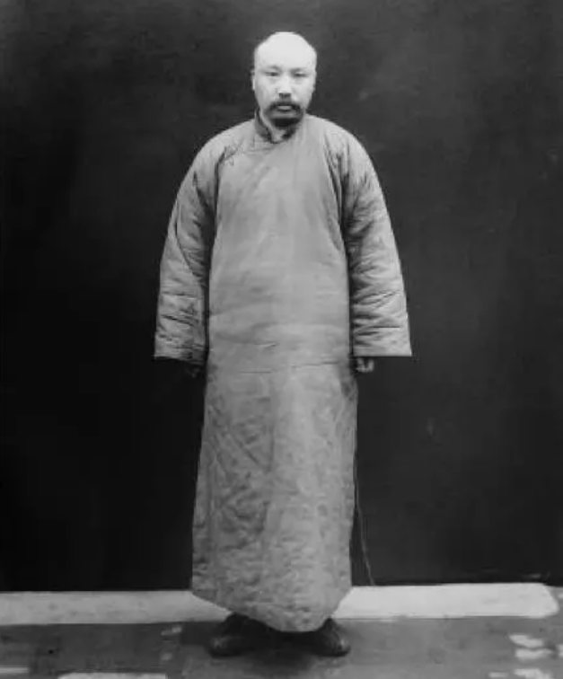 After Li Dazhao's sacrifice, what happened to his wife who only got a ...