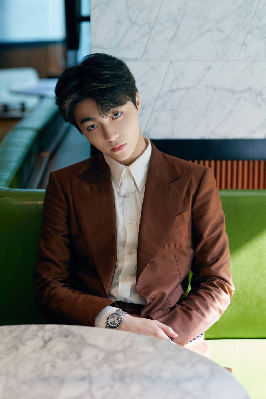 Jing Tian and Chen Linong sang on CCTV, romantically sang love songs to ...