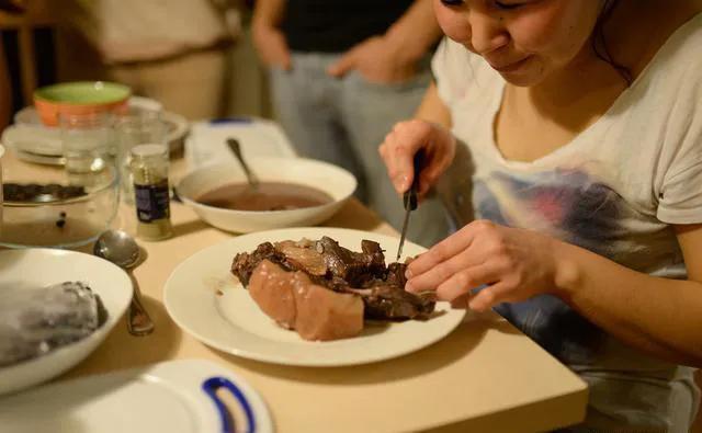 Eskimos eat raw meat all their lives. Is it genetic mutation or is ...