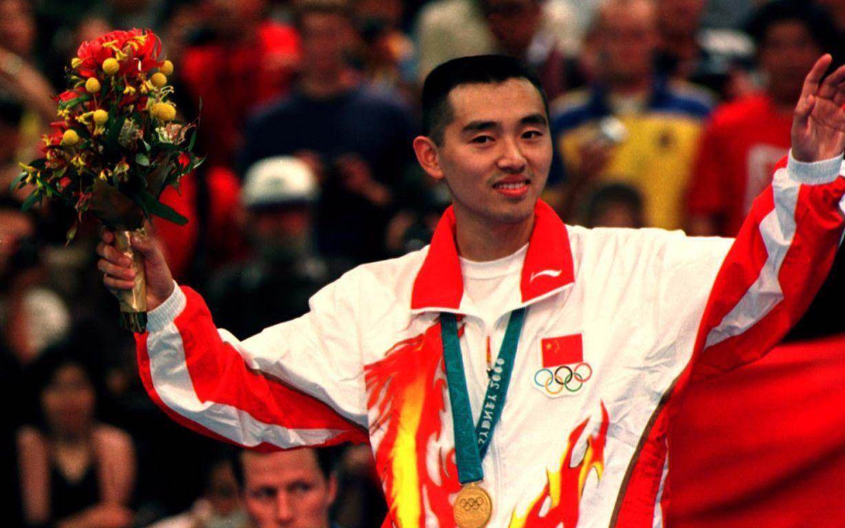 Kong Linghui rarely shows up! The figure is blessed and the spirit is ...