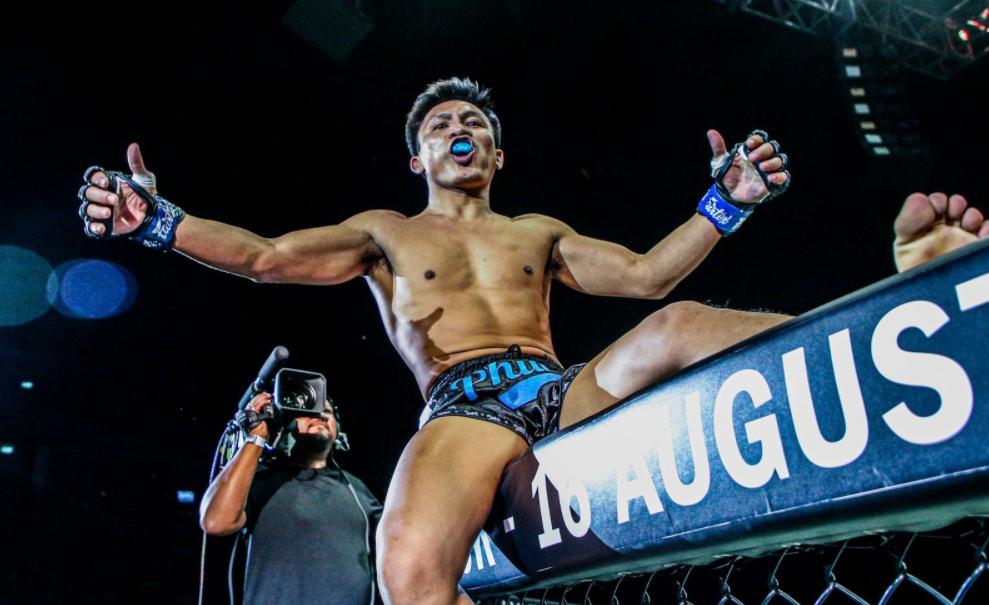 ONE Championship kick boxing legend veteran, how many people can ...