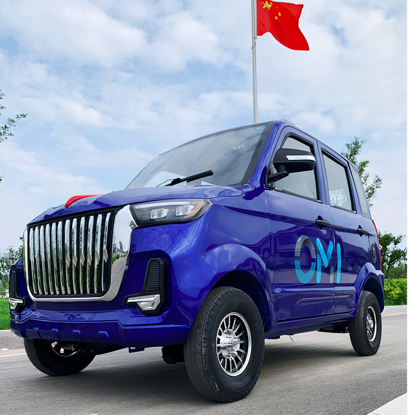 Evaluation of 2 low-speed electric vehicles: equipped with high-power ...