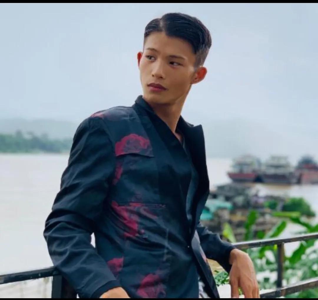 Rural supermodel Lu Xianren: It took him only 3 years from going out of ...
