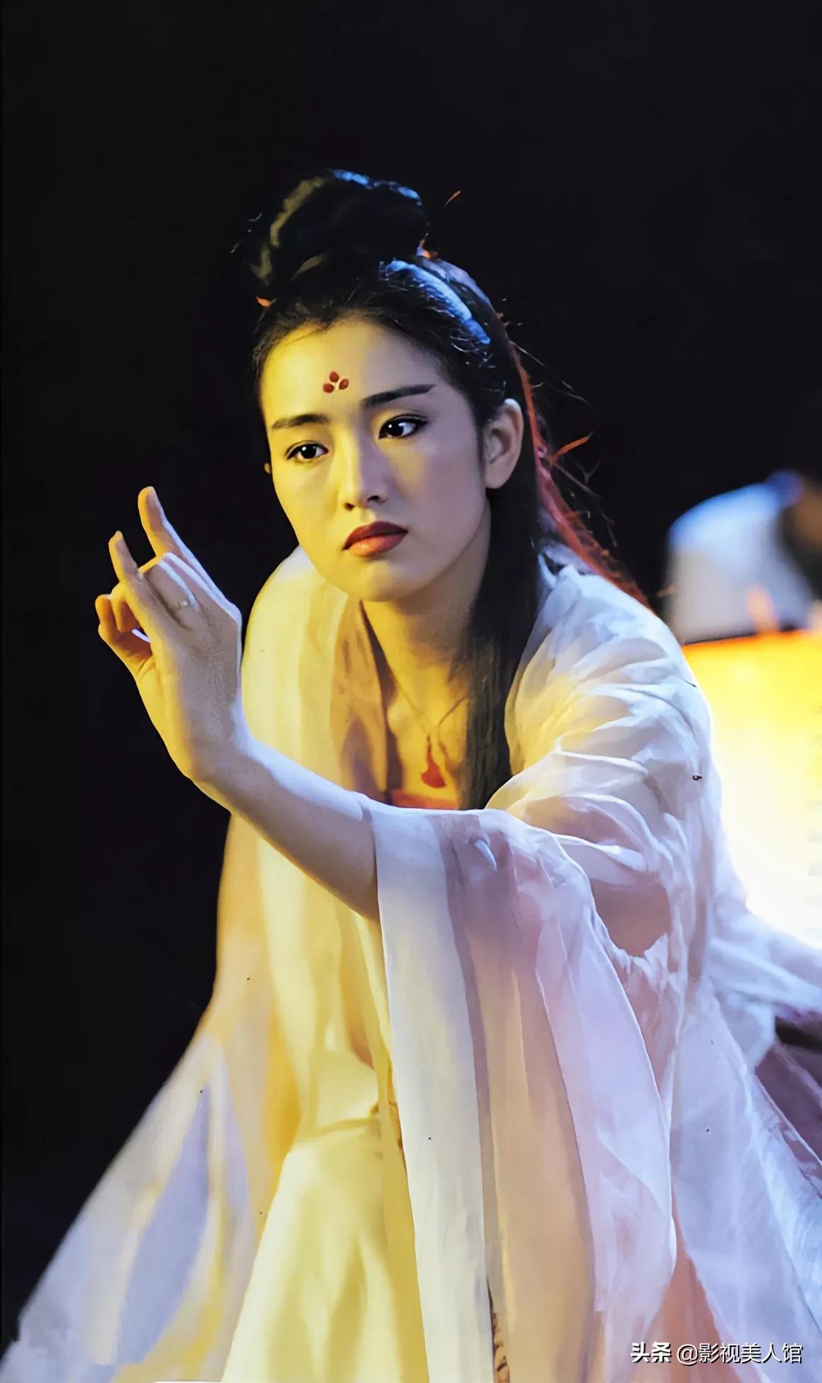 Gong Li's beautiful pictures - iNEWS