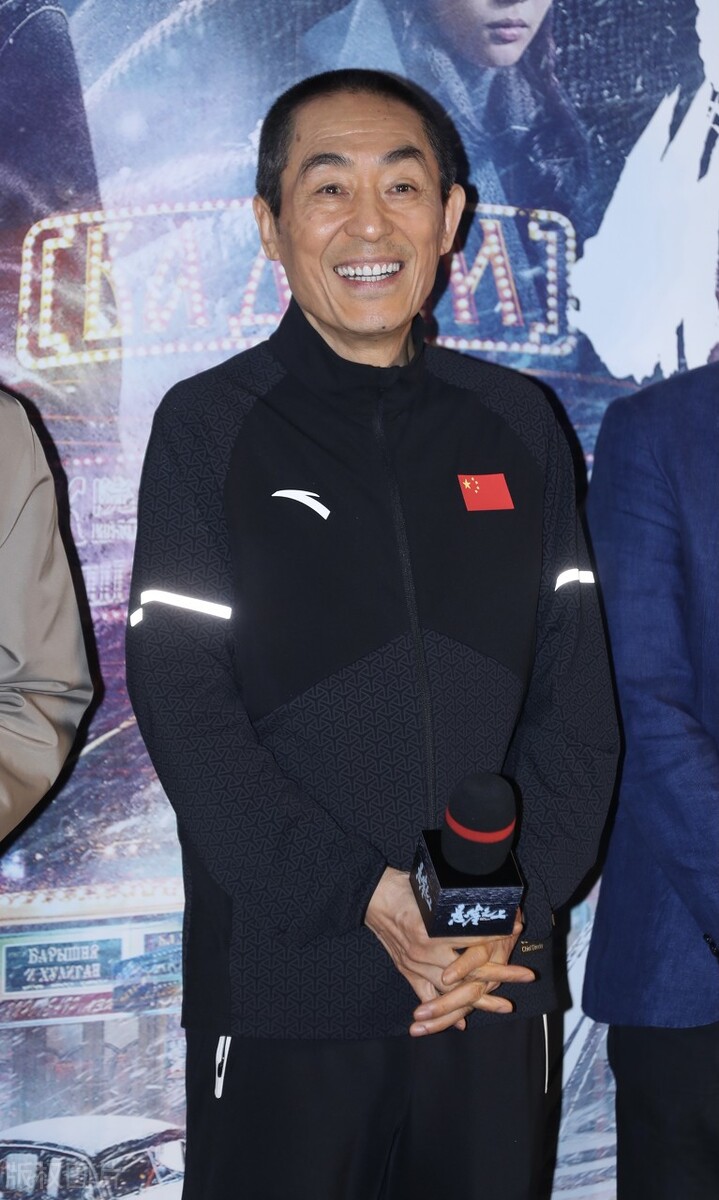 Zhang Yimou's new film premieres, Liu Haocun is covered with big-name ...