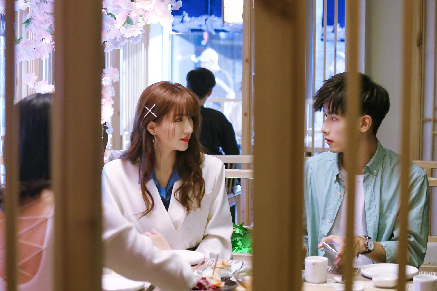 Pan Ziyan's "Little Brother Who Lives Across from Me" plays the ...
