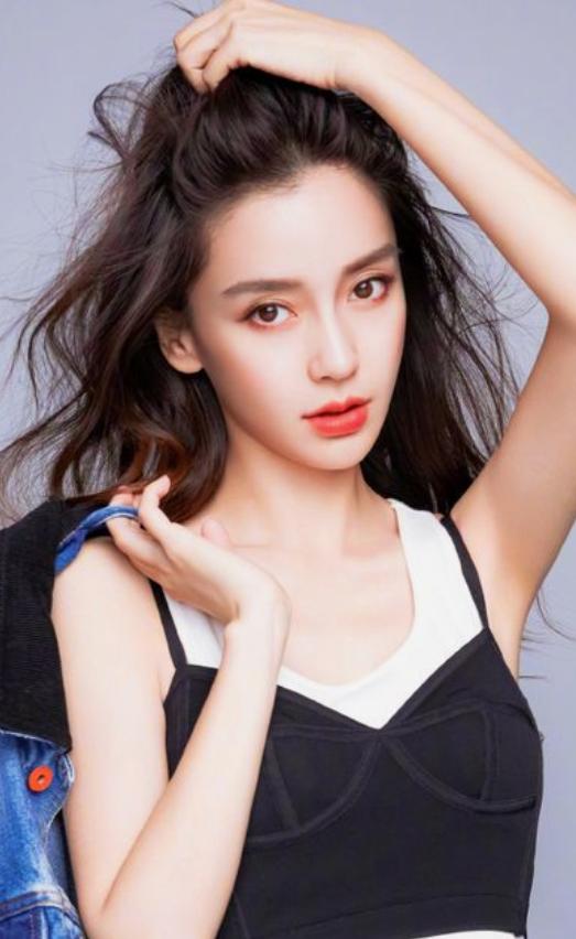 Yang Ying angelababy is a beautiful person, are there any pictures you like below? - iNEWS