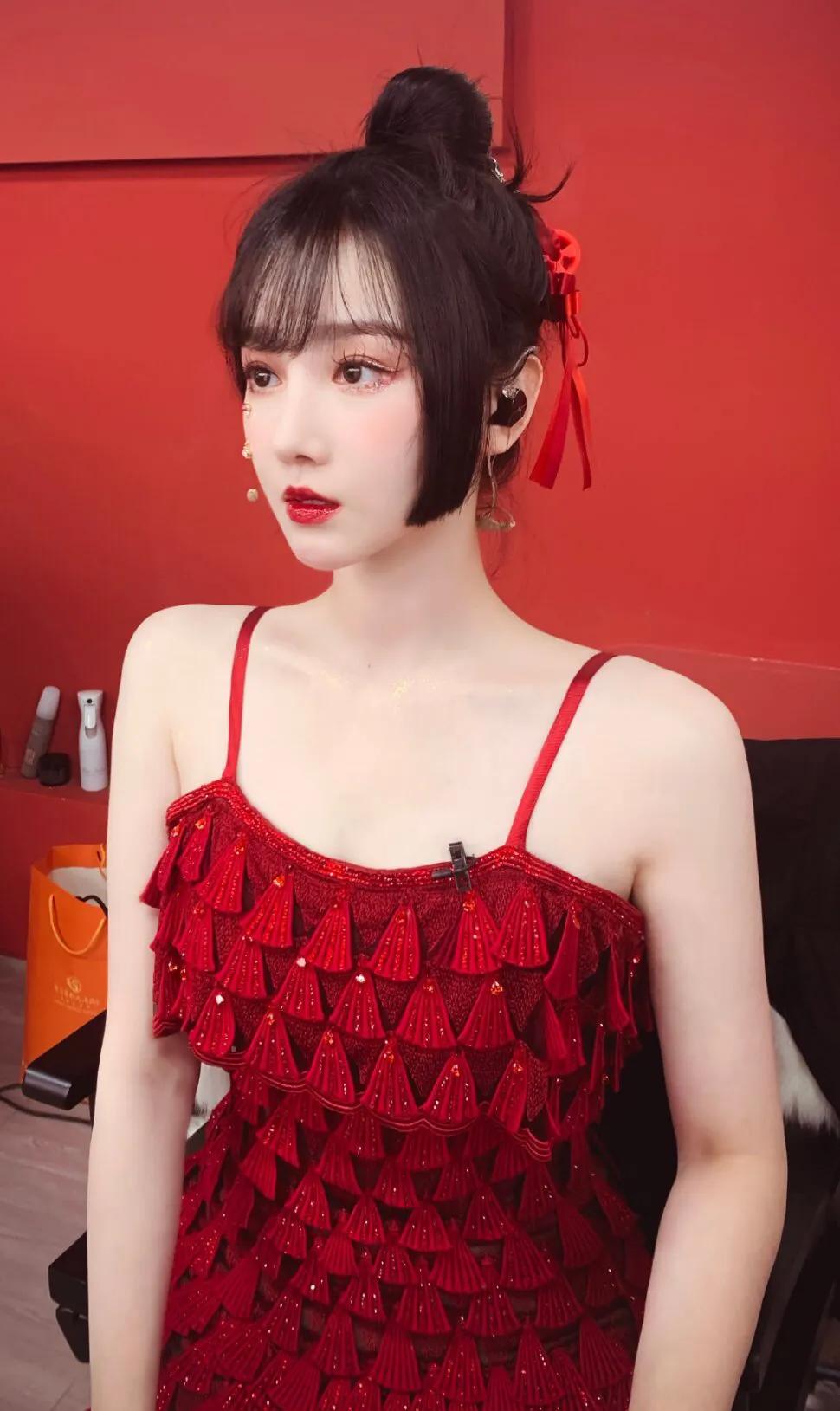 "Sister Riding the Wind and the Waves 2" Princess Chen Xiaojun's look ...
