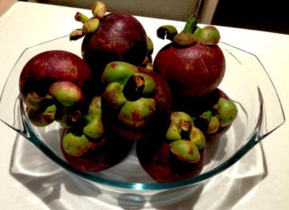 How to choose when buying mangosteen?Learn 3 tricks, pick one that is ...