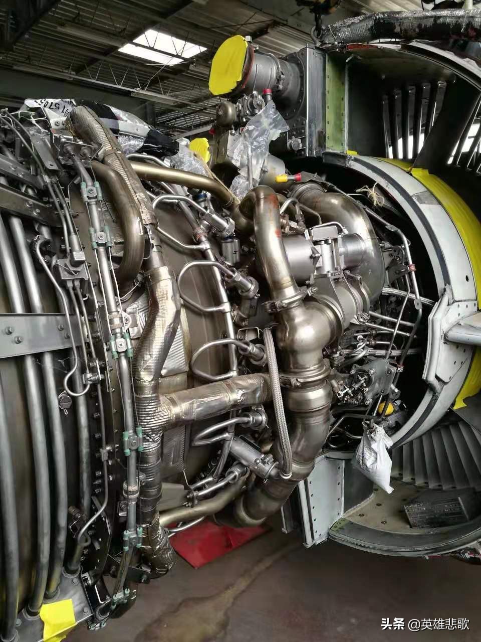 What is the suction power of an aircraft engine?Individuals disappear ...